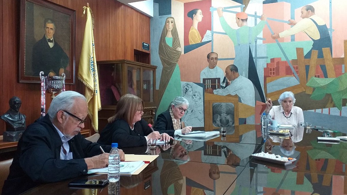 Consejo de la Orden José María Vargas se reúne para definir ...